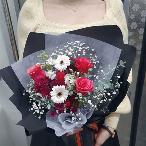 블라인드 블라블라 내가 만든 꽃다발