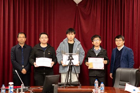 上海交通大学 电子信息与电气工程学院 电子信息与电气工程学院