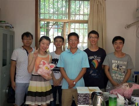 中南大学 张红亮