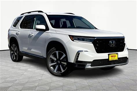 New 2025 Honda Pilot Elite 4d Sport Utility Awd 10 Speed Automatic In