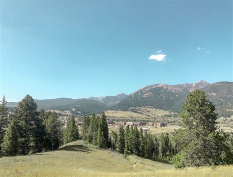 5 Best Easy Hikes In Big Sky Montana Two Sisters Abroad