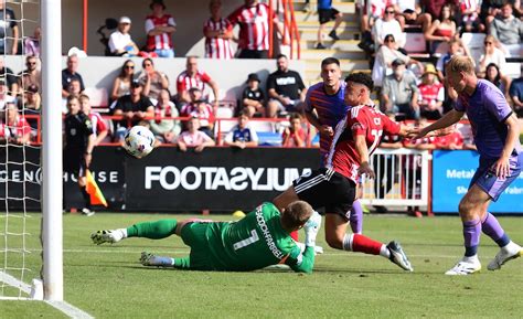 Sonny Cox Challenged To Be The Player Exeter City Know He Can Be Devon Live