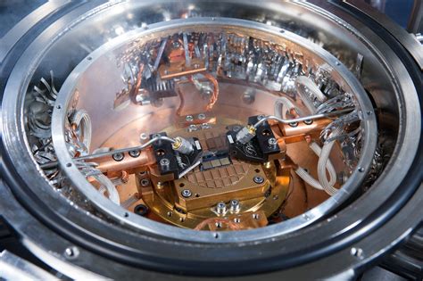 Silicon Germanium Chip Sets Speed Record
