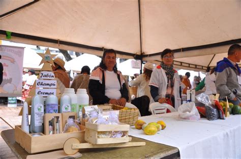 Mercado verde Sanpedrino en la vereda Tocogua de Duitama Boyacá 7 Días