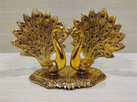 Tnagri Metal Pair Of Kissing Peacock Statue Gold Plated Peacock