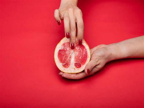 Hitting The Sweet Spot Using Food During Sex ChastityBDSM