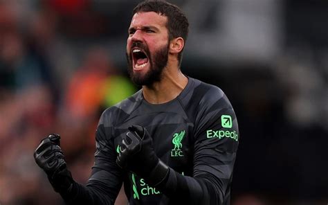 Lesionado Alisson Fica Fora Do Jogo Do Liverpool