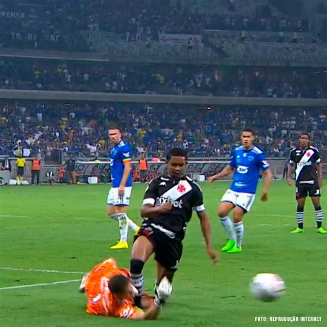 Tnt Sports Brasil On Twitter Pênalti 😳 No Lance Anterior Do Gol Do