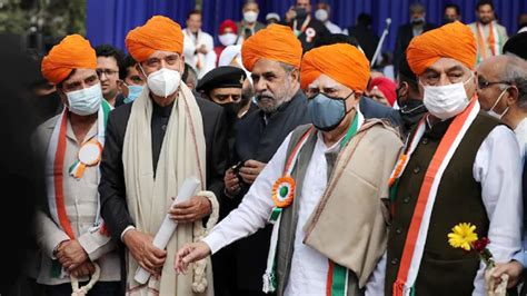 Congress Dissenters G 23 Meet At Kapil Sibal Residence Cwc Meeting Seek