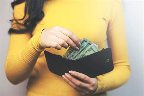 25 Ways To Earn 100 Every Day Online
