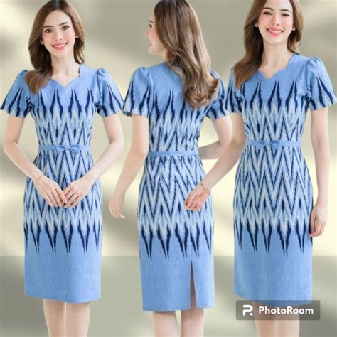 ชุดเดรสผ้าไทยสวยๆสีฟ้า ชุดทำงาน ชุดทำบุญชุดเดรสผ้ามัดหมี่เปลือกไม้ พิมพ์ลายกราฟฟิก งานอัดกาวทั้ง