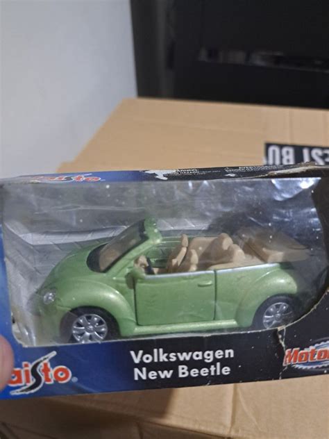 Maisto Volkswagen New Beetle Die Cast Hobbies And Toys Toys And Games On