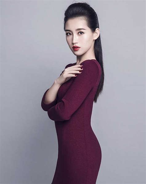 最新演员苏青拍摄时尚大片图集 万佳直播吧