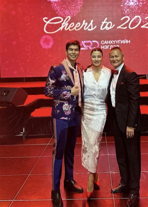 Ч Ганхуягын үзэсгэлэнт гэргий сайн ээж ТАС МН