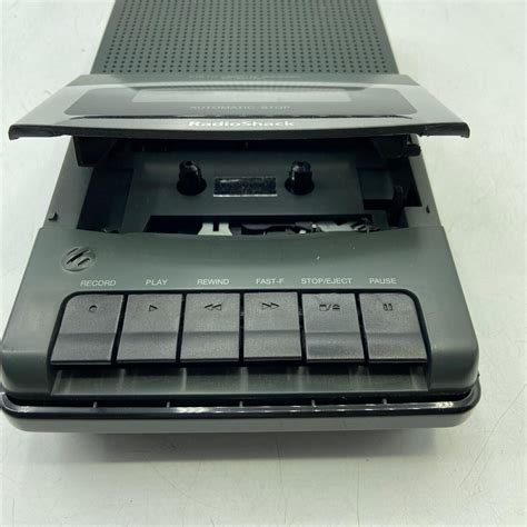 Vintage Radioshack Portable Cassette Tape Player Recorder Ctr 111 Cat