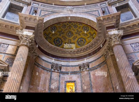Pantheon Roma Raffaello Immagini E Fotografie Stock Ad Alta Risoluzione