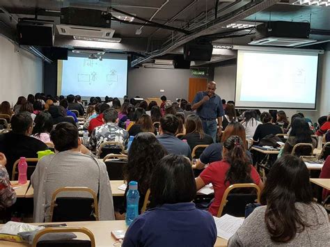Dr Siva Nair Walks Around Yes International College Acca Facebook
