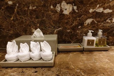 รีวิว การบินไทย Royal First Class เส้นทางกรุงเทพ แฟรงก์เฟิร์ต