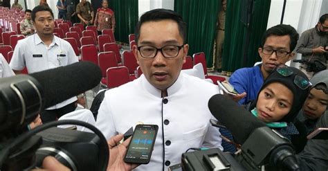 Teka Teki Ridwan Kamil Mendukung Calon Wali Kota Bandung Terjawab
