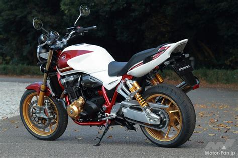 30周年を記念した特部仕様ホンダCB1300 SUPER BOL DOR SP 30th Anniversaryその魅力を改めて感じて