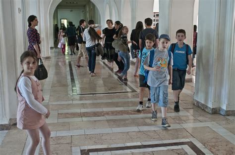 არჩევა თუ დანიშვნა დირექტორთა არჩევნები თბილისის საჯარო სკოლებში ლიბერალი