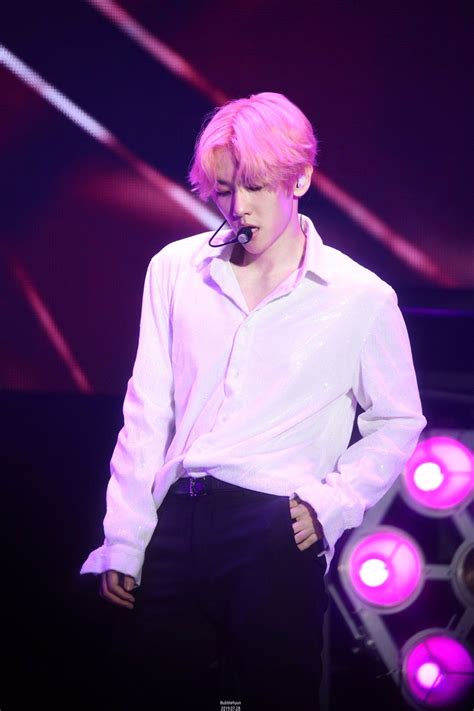 백현 Baekhyun 큥이 Exo 엑소 Byun Baekhyun 190728 Exploration