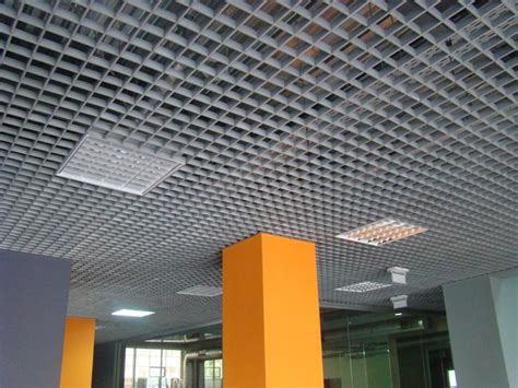 Pin by Usikov Artur on Зал | Skyscraper, Ceiling, Building