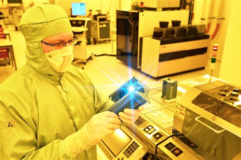 Smart Photonics Links Cutting Edge Technology To A Market Need