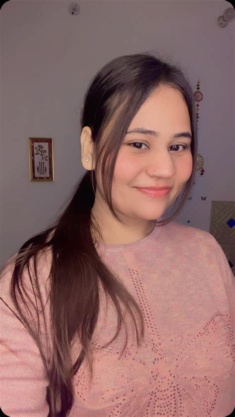 Ruby Singh ️🌸 Réel Instalike Instagram Instagood Instadaily