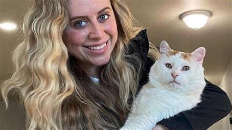 Se n è andata per sempre era la più giovane e amabile gattara pazza