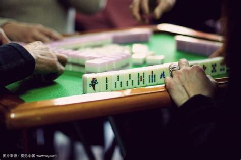 打麻將老是輸怎麼辦？記住這6個打麻將技巧 每日頭條