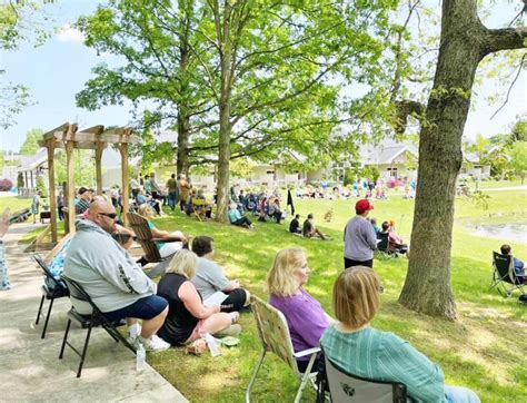 Ohios Hospice Lifecare Holds Butterfly Release The Bargain Hunter