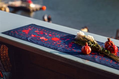 ძველი სუფრა რანერი ბროწეულები ლურჯი Veli Store