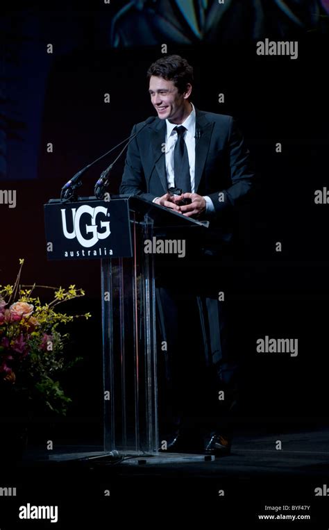 127 Hours Star James Franco On Stage After Receiving Outstanding