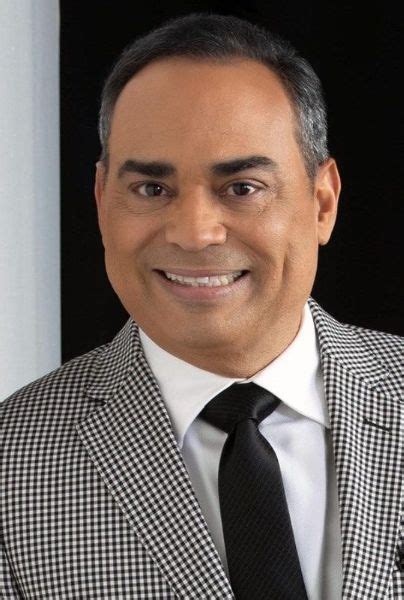 El Exótico Y Místico Plan Gastronómico De Gilberto Santa Rosa Que Se