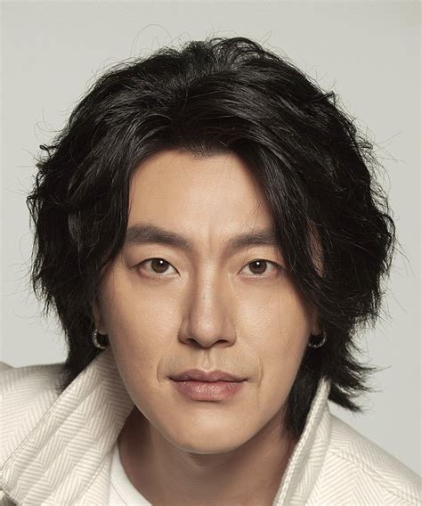 Li Jun Xian 李峻贤 Mydramalist