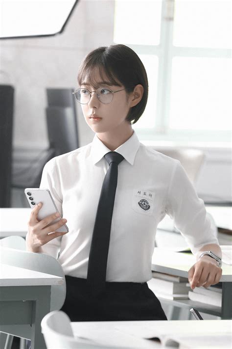 Shin Seul Ki R Kactress