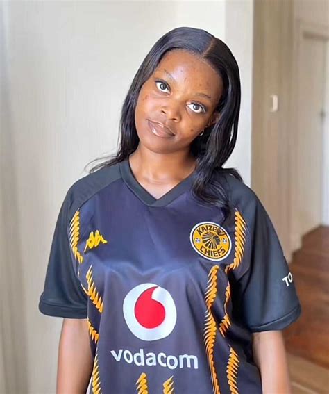 Sue Them Woman Calls Out Two Well Known Sa Brands After Finding Worms In Flour Mzansi Chimes