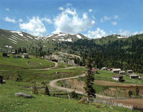 გოდერძის უღელტეხილი