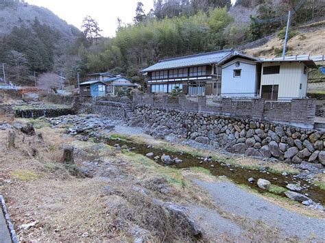 日野沢の水制工埼玉県皆野町下日野沢 日本すきま漫遊記