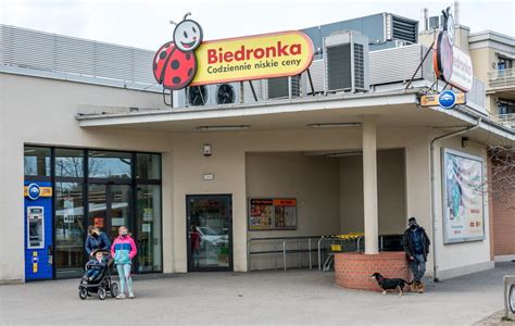 UOKiK mln zł kary dla Biedronki Sieć sklepów odpowiada