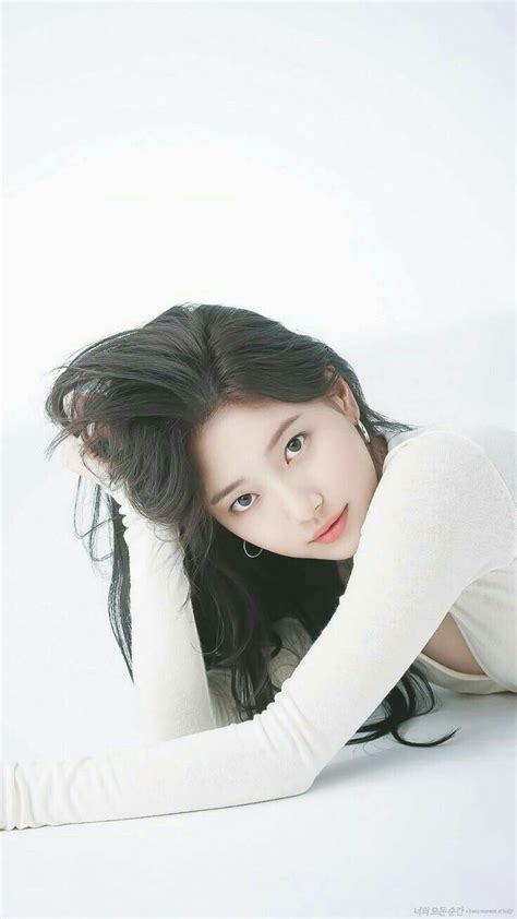 게스 Guess 2020 봄 컬렉션 화보 고화질 수지 보정 폰배경화면 2020 Artofit