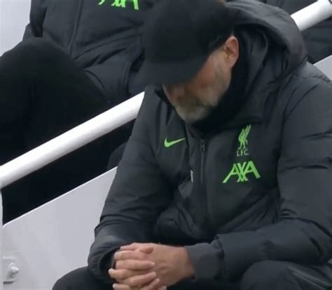 Spotted Klopps Emotional Reaction As Liverpool Fans Sing Youll Never
