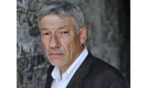 Pictures Of Simon Armstrong