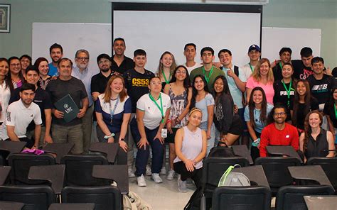 Escuela de Pedagogía en Educación Física realiza jornadas de