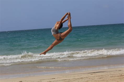 Dance Firebird Leap Dance Picture Poses Dance Photography Poses