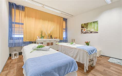 Lomi Lomi Massage In Der Nähe Von Luitpoldpark München Treatwell