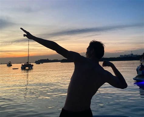 Looking For Fwb Girls Only Singapore