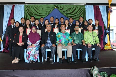 Portal Rasmi Politeknik Metro Betong Sarawak Majlis Penyampaian