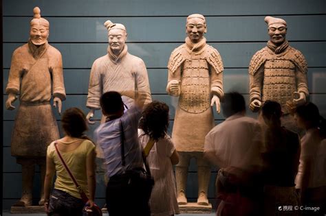 西安秦始皇帝陵博物院兵马俑高清图片大全 配图网